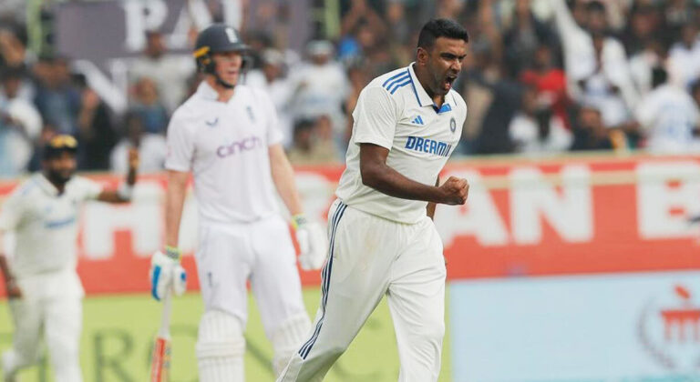 Rahul Dravid hands special 100th Test cap to Ravichandran Ashwin, India ...