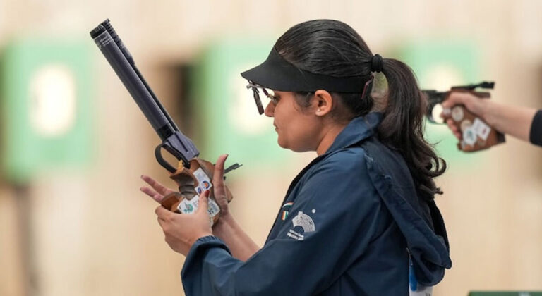 20th Indian shooter bags Paris 2024 quota as Palak Gulia wins bronze at ...