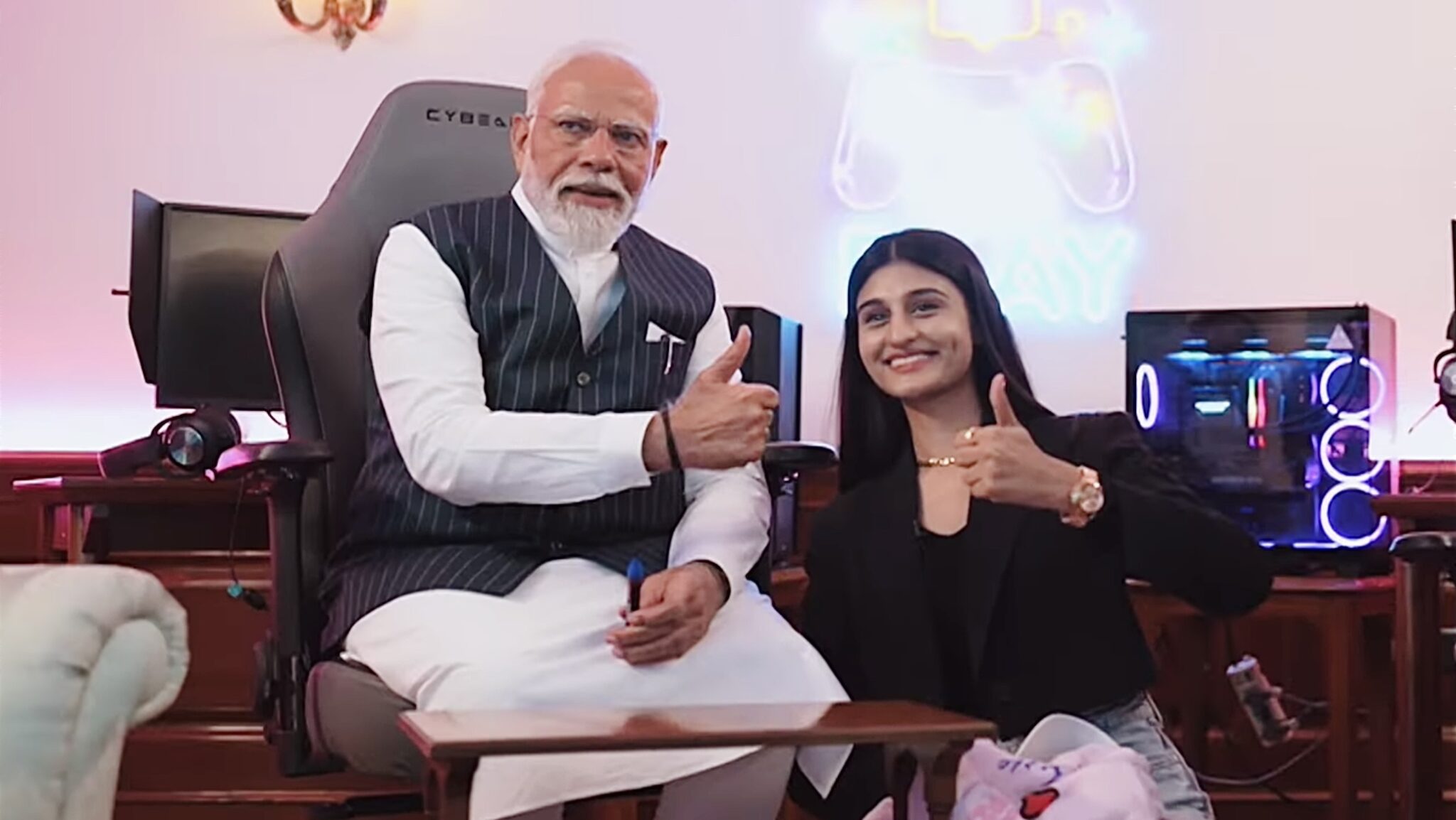 PM Modi Discusses Esports Development with Leading Gamers