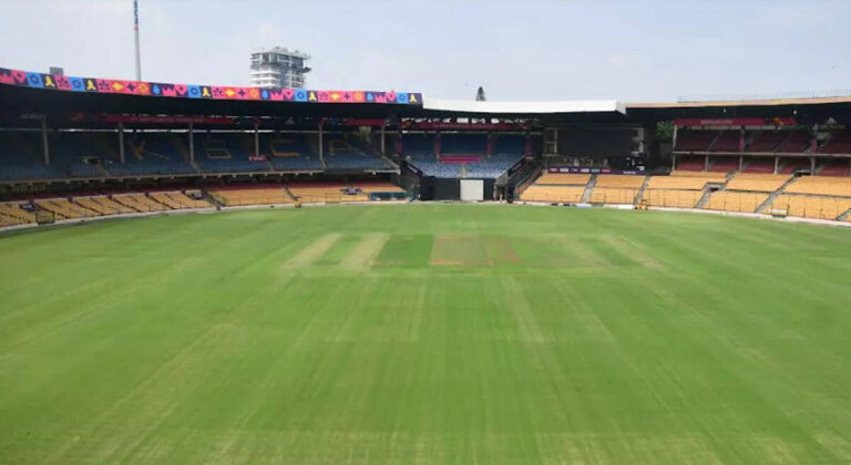 RCB vs DC Pitch Report: What can we expect from Chinnaswamy surface ...
