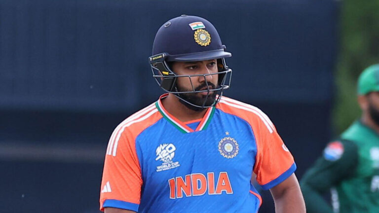Rohit Sharma jets off to vacation with family, enjoys post T20 World ...