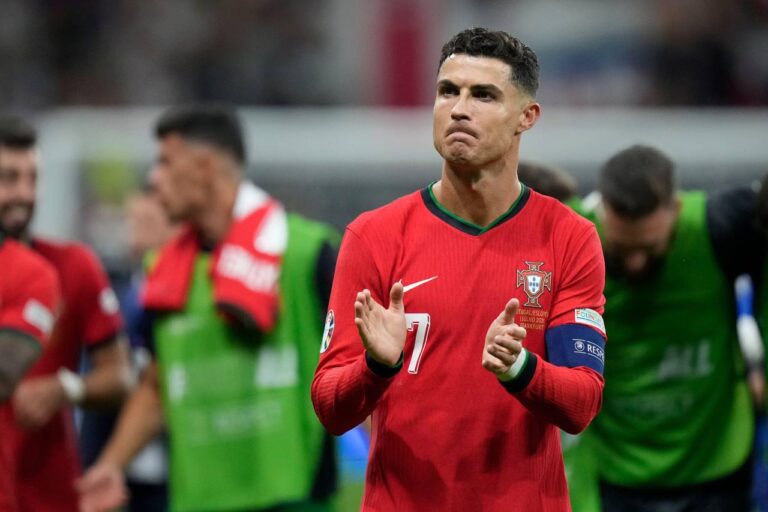 Cristiano Ronaldo's heart-rate monitor during Portugal's win over ...