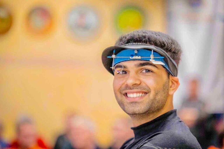 Arjun Babuta misses medal by a whisker, finishes 4th in Men's 10m Air ...