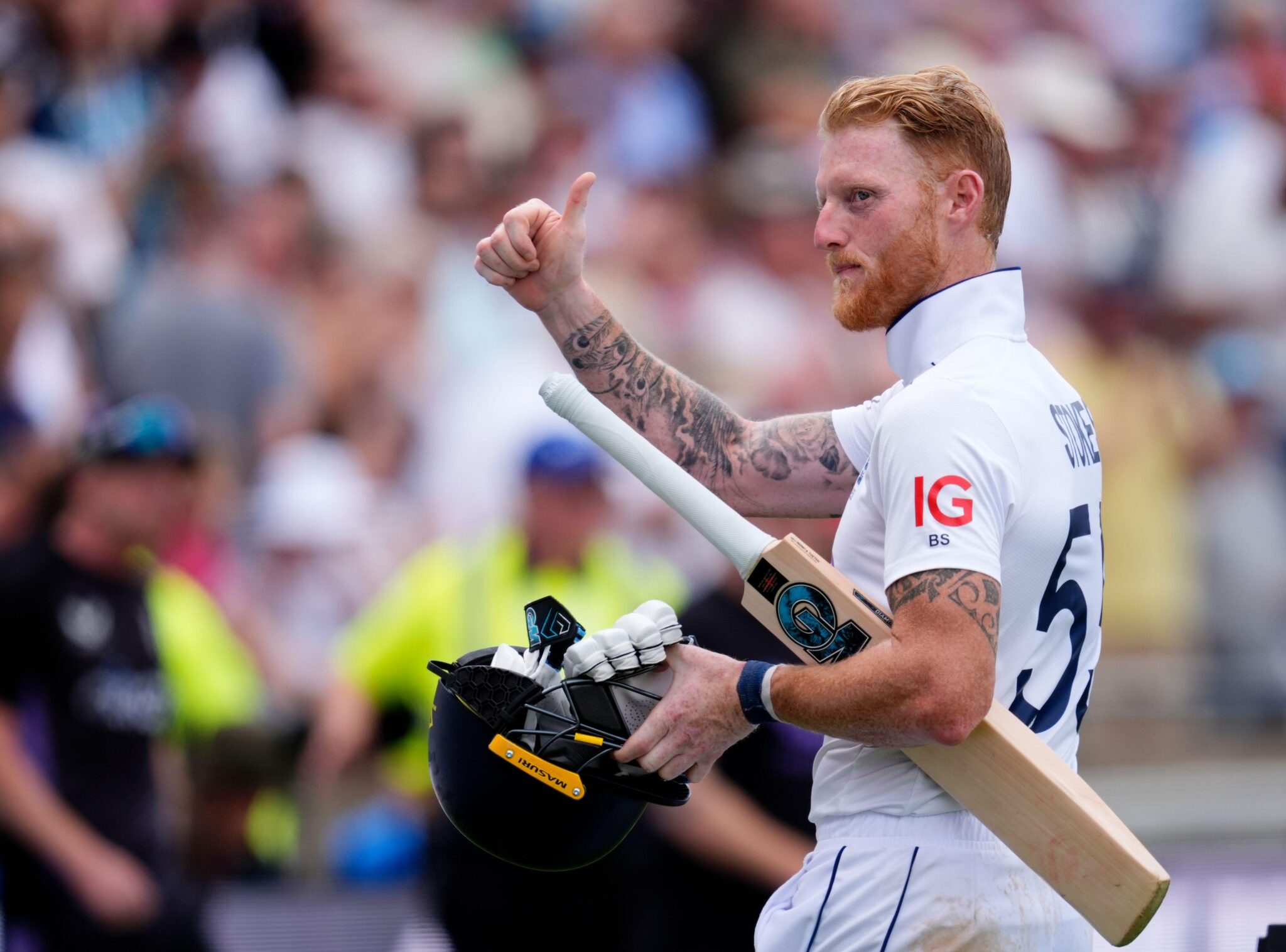 Ben Stokes retires hurt after injury scare, first 50 in India vs ...