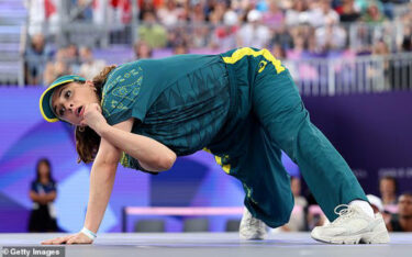 WATCH: Australian dancer trolled heavily after her break dance in ...