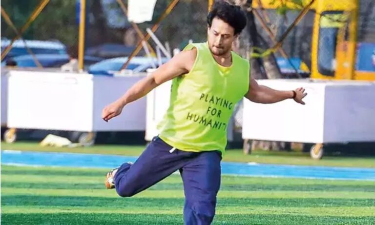 Watch: Bollywood star Tiger Shroff debuts as pro footballer in Mumbai ...